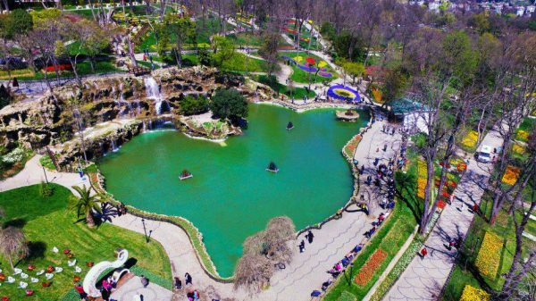 Emirgan Park - Bosphorus Sunset & Sightseeing Cruises | Yacht Tours in ...